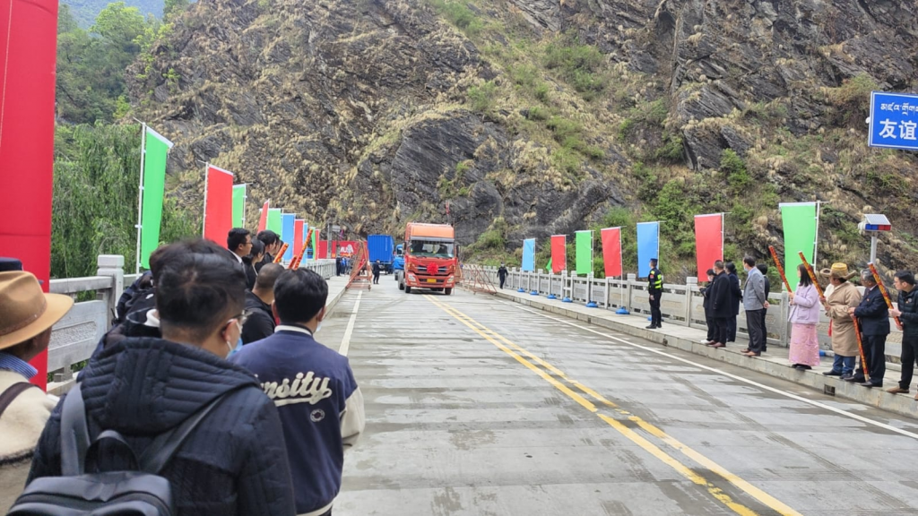 Tatopani transit point at Nepal-China border in Sindhupalchowk comes ...