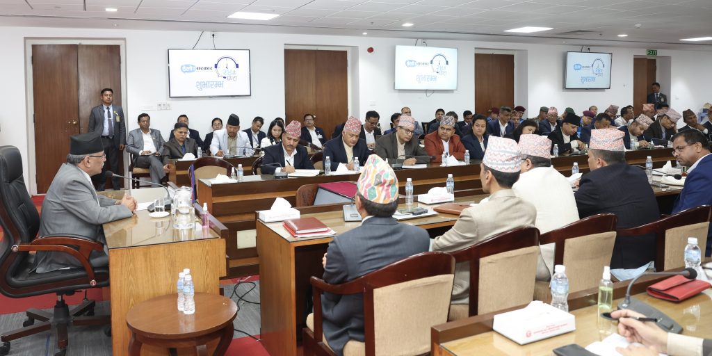 PM inaugurates ‘Hello Sarkar’ service, hotline service to operate round ...